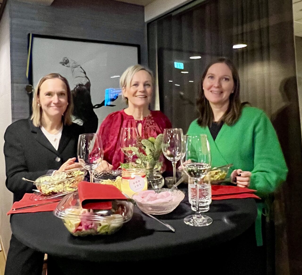 Julmingel 2025 med gästföreläsare Satish Sen och Roland Dansell ...